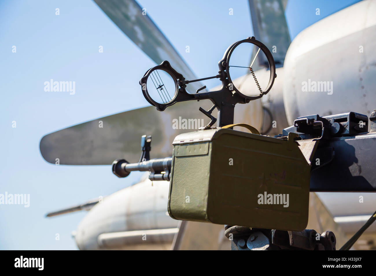 Vintage aircraft machine gun hi-res stock photography and images - Alamy