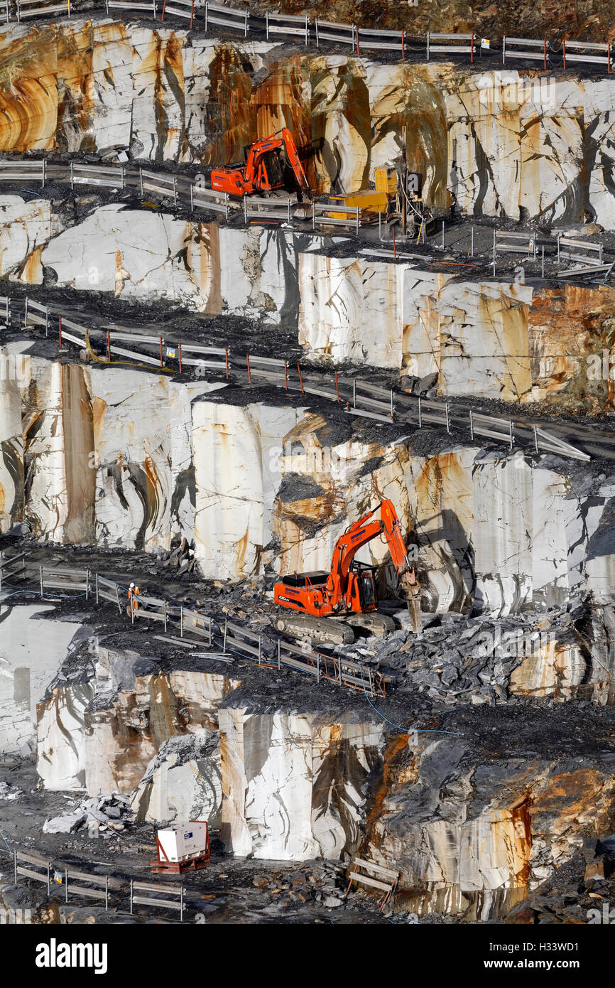 Delabole the Cornish slate mining village Stock Photo - Alamy