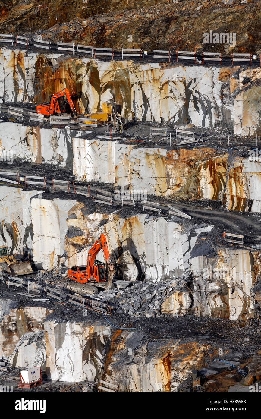 Delabole the Cornish slate mining village Stock Photo - Alamy