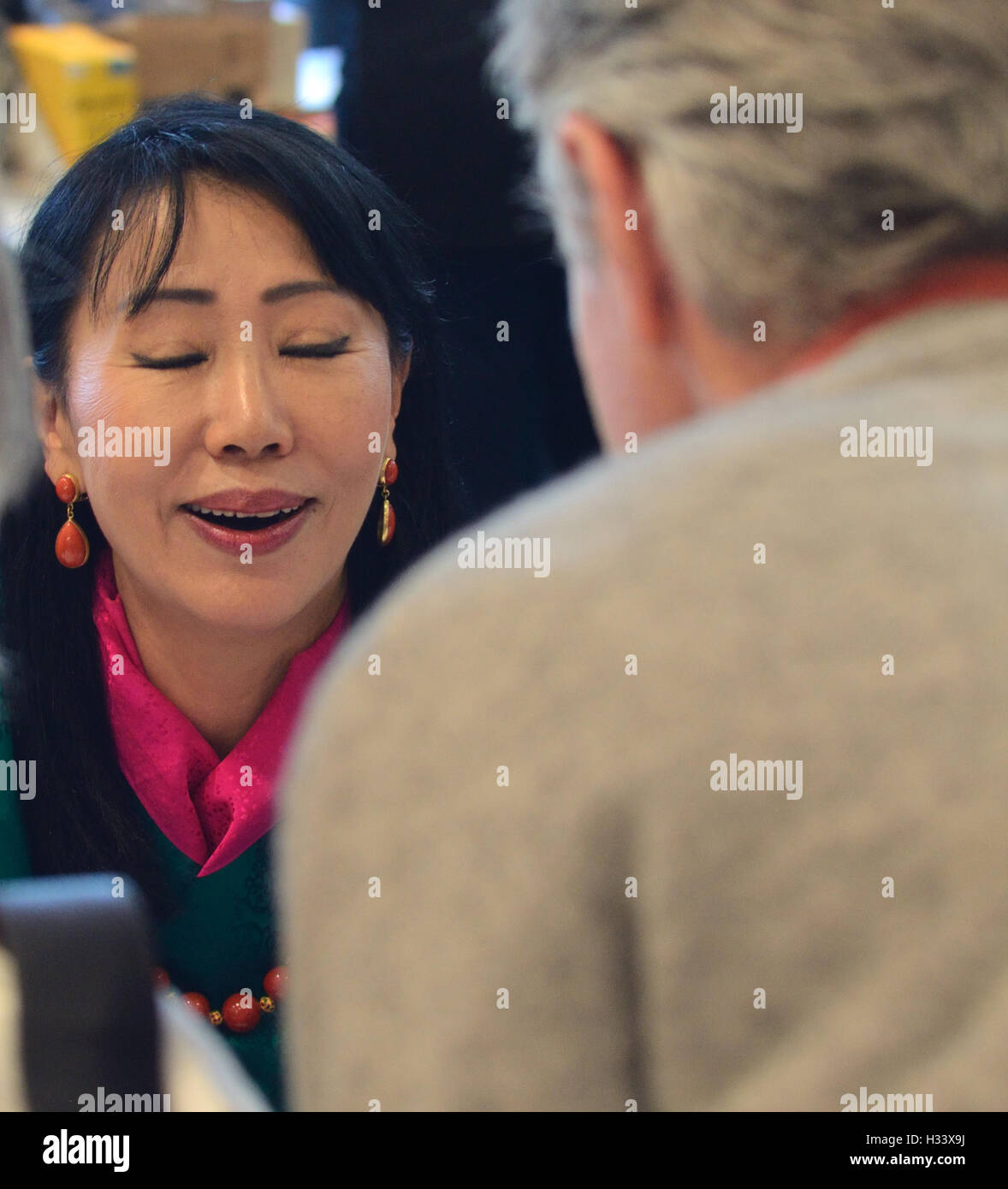 14monthold Conjoined Twins From Bhutan Arrive In