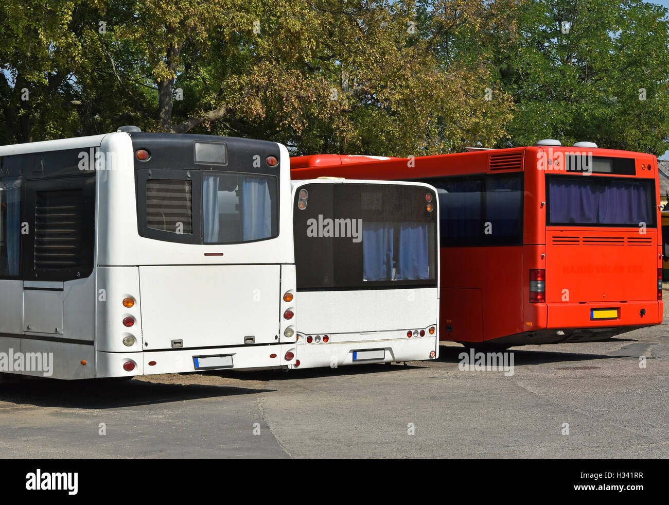 Buses at the bus terminal in a row Stock Photo - Alamy