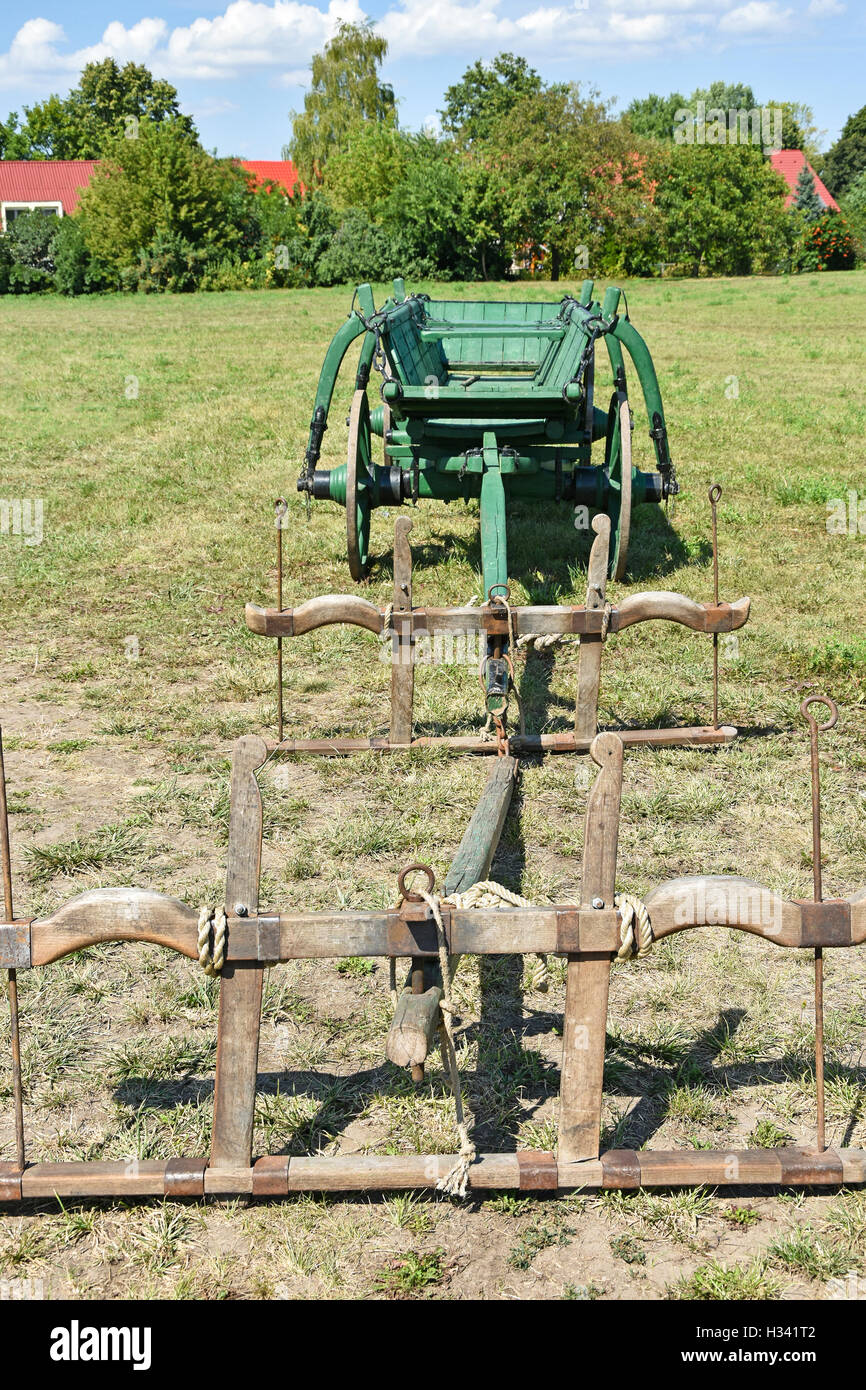 Old yoke hi-res stock photography and images - Alamy