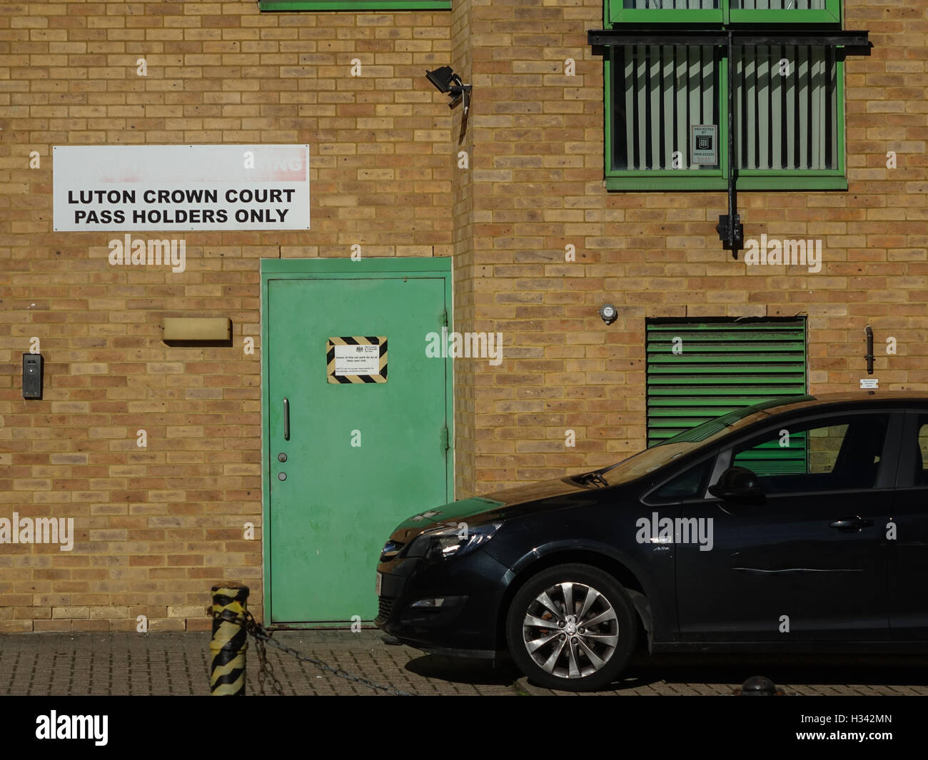 Luton Crown Court, 7 George St, Luton LU1 2AA, Hertfordshire, UK Stock ...