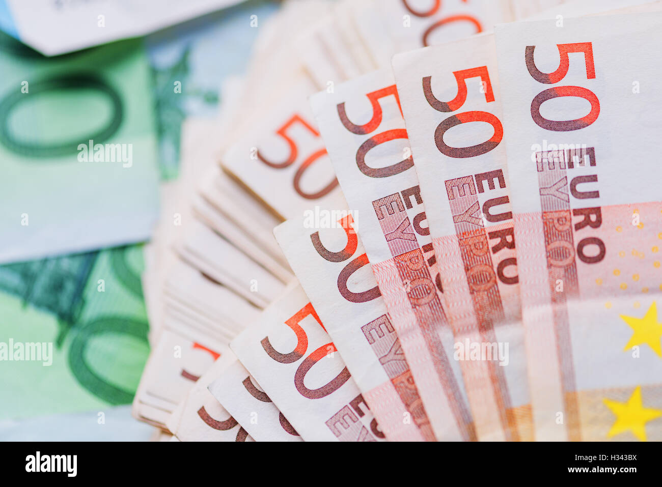Banknote euro 200 hi-res stock photography and images - Alamy