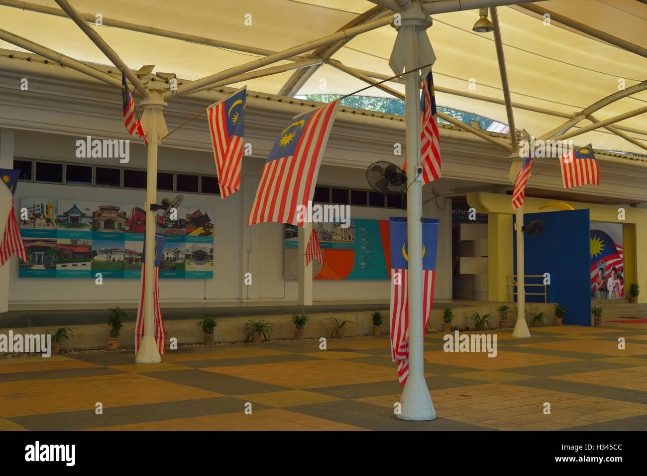Flag state kuala lumpur hi-res stock photography and images - Alamy
