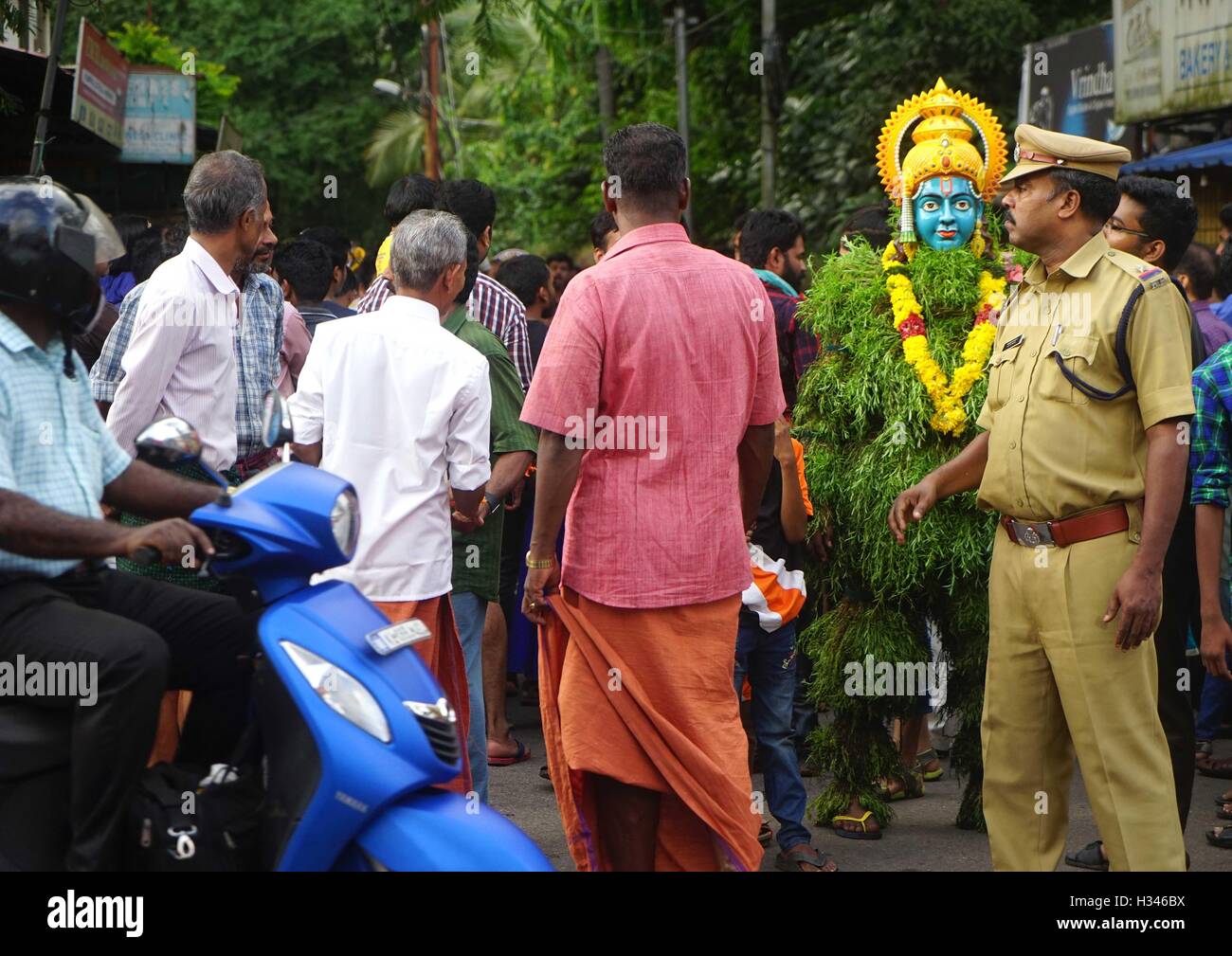 Kummattikali thrissur hi-res stock photography and images - Alamy