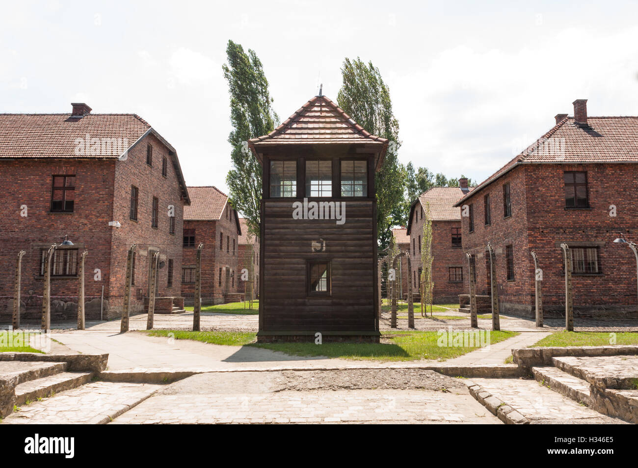 Auschwitz barrack hi-res stock photography and images - Alamy