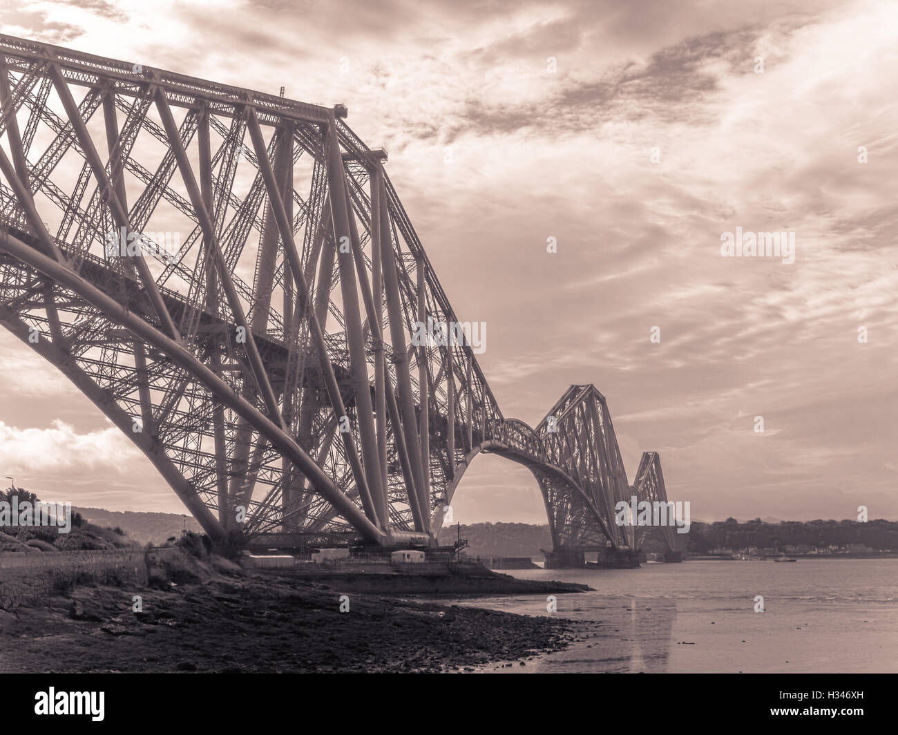 Forth Rail Bridge at dusk in Edinburgh, Scotland, connecting the towns ...