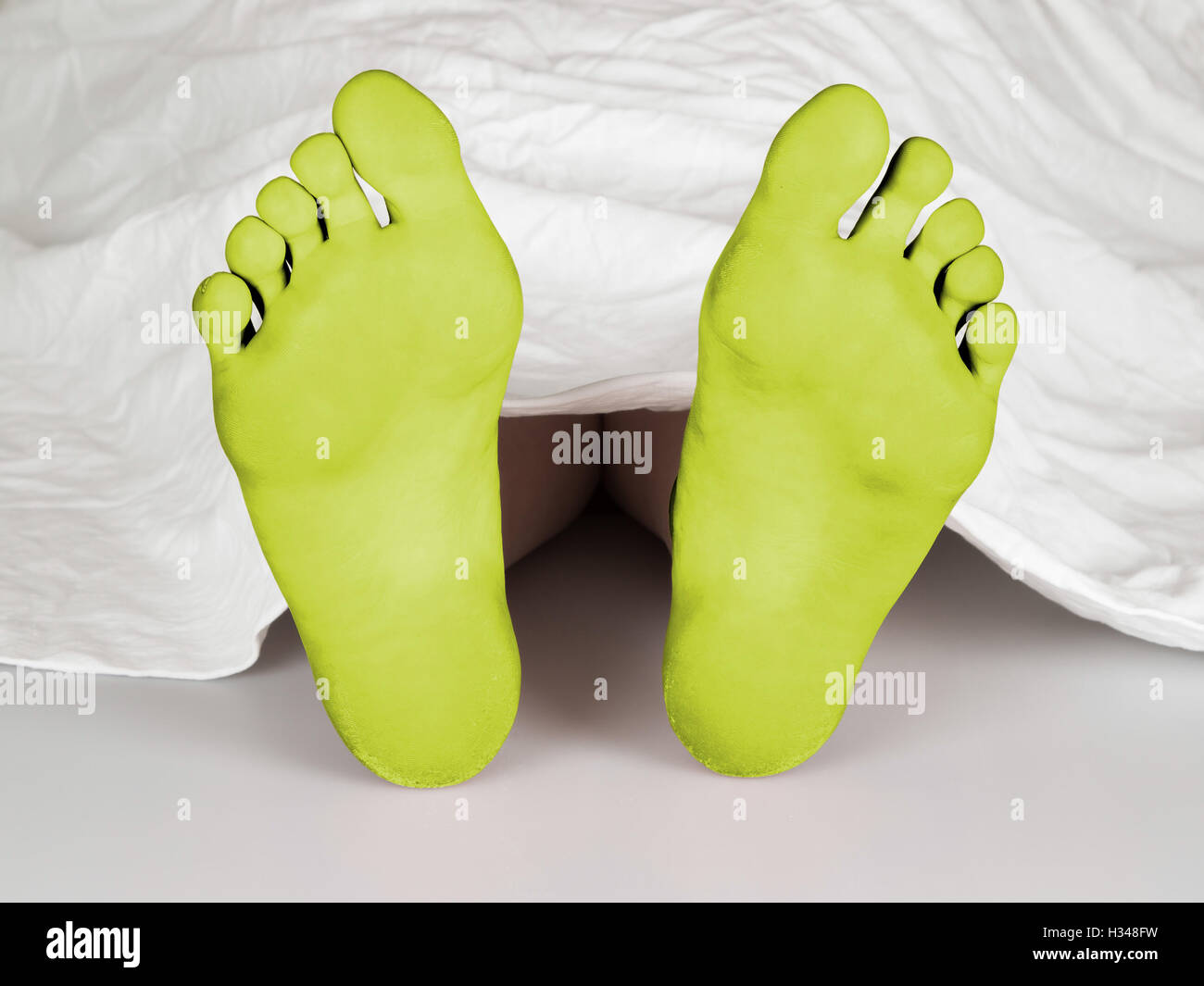 Morgue body parts hi-res stock photography and images - Alamy