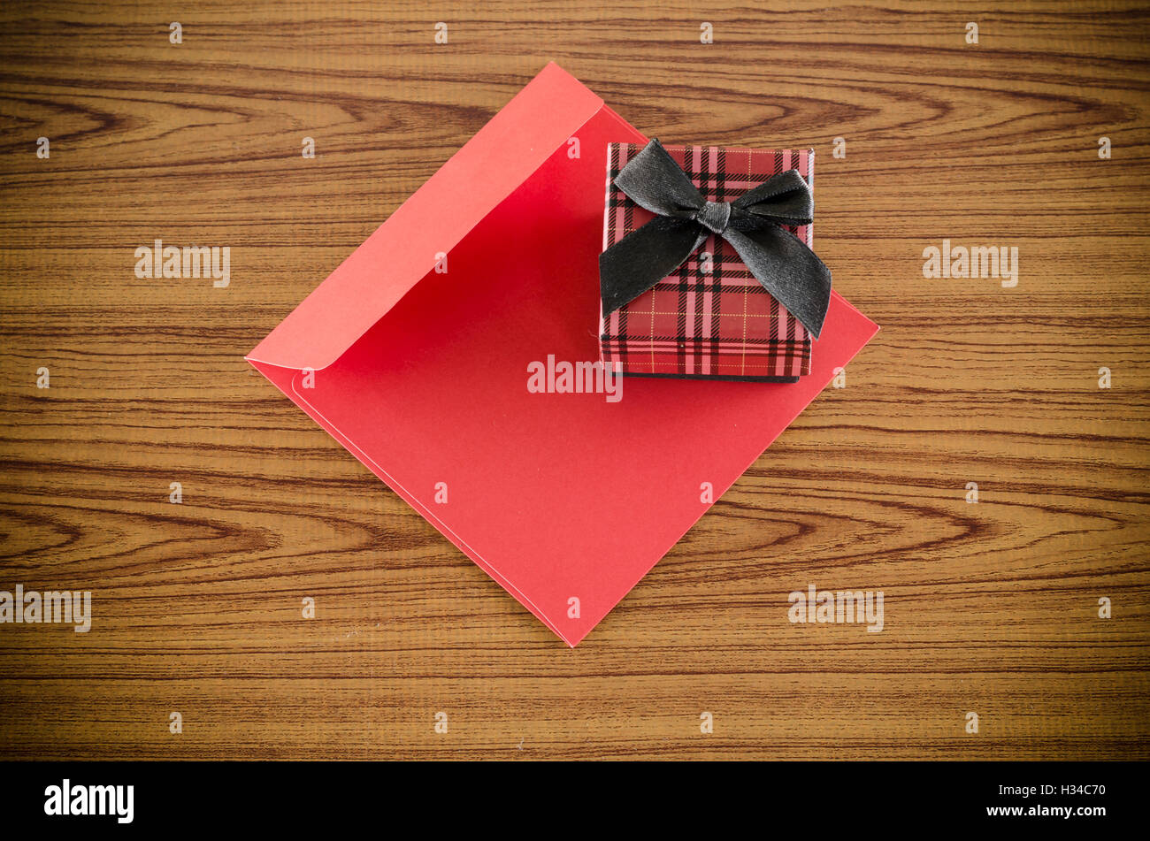 red gift box and envelope Stock Photo - Alamy