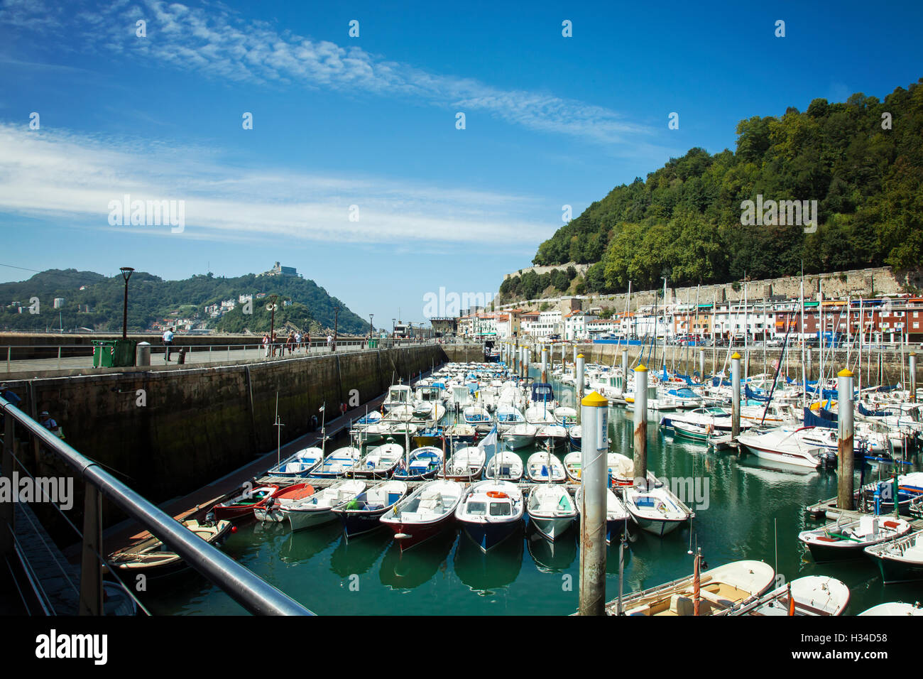 San sebastian old town hi-res stock photography and images - Alamy
