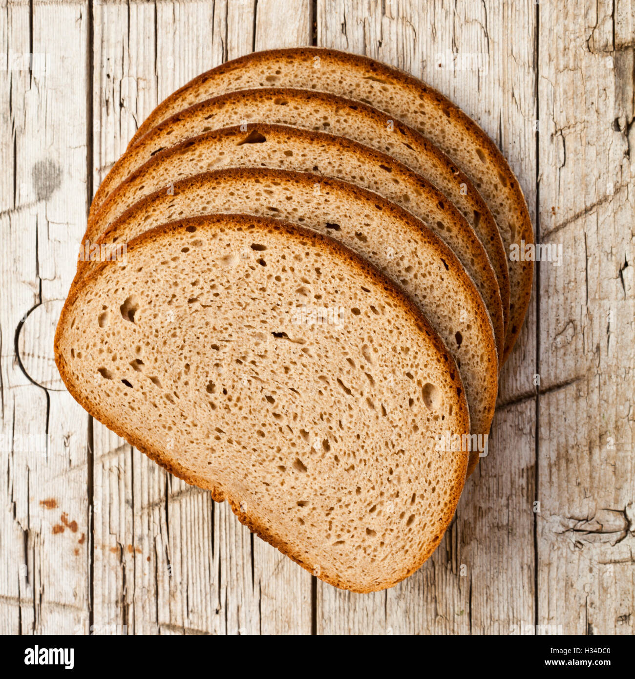 five slices of rye bread Stock Photo - Alamy