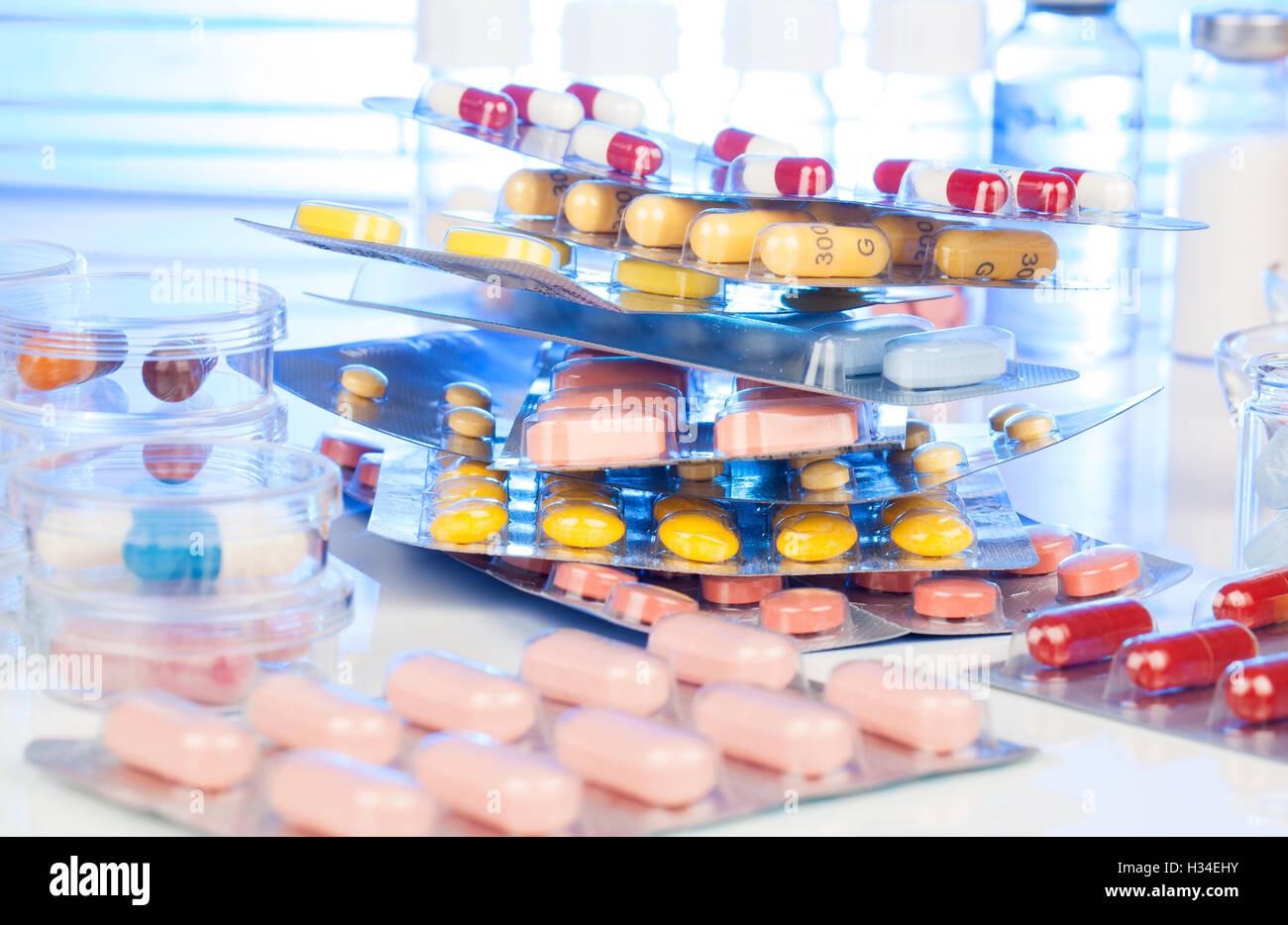 pile of many different pills Stock Photo - Alamy