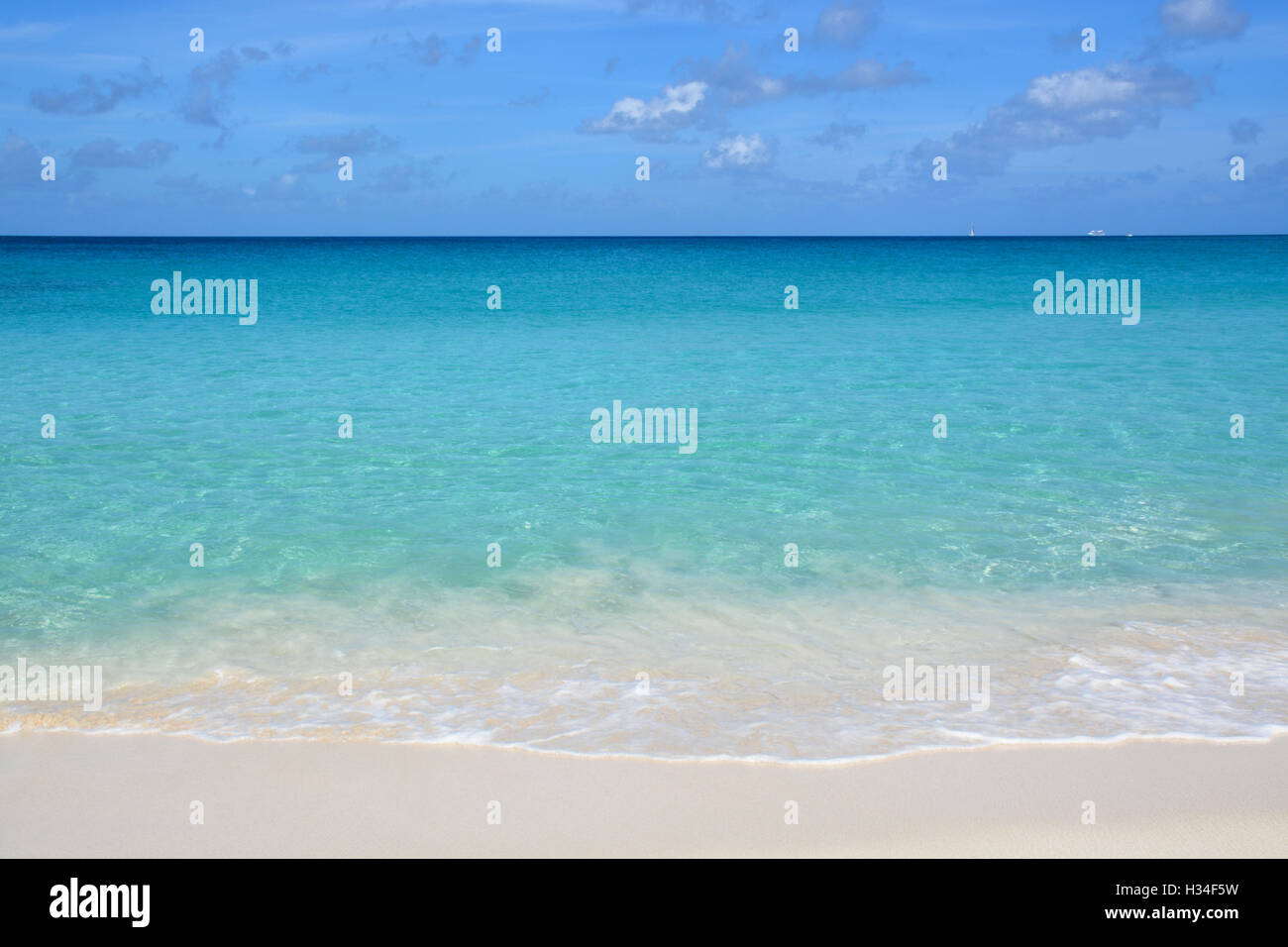 Mullet Bay - St. Maarten Stock Photo - Alamy