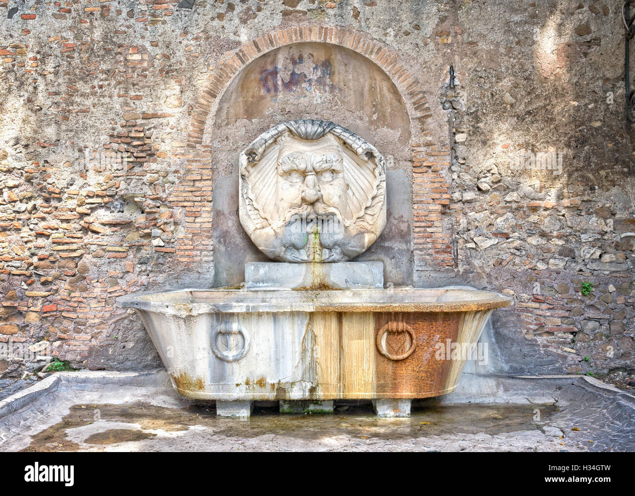 Fountain mask Aventino Rome Italy Stock Photo - Alamy
