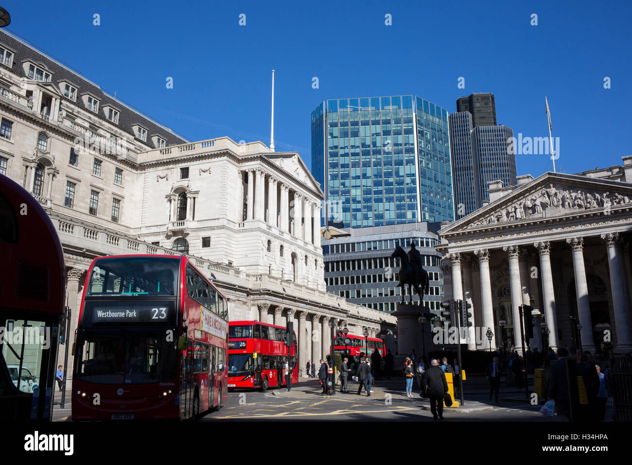 Bank of England, Threadneedle Street, London Exterior view Stock Photo ...
