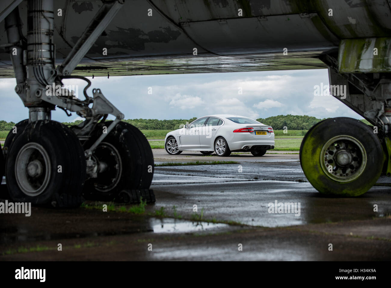 Super Saloon High Resolution Stock Photography and Images - Alamy