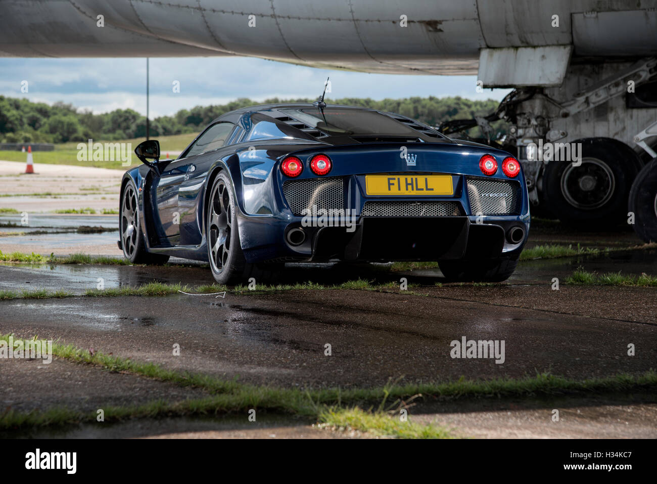 Noble M600 Wallpaper