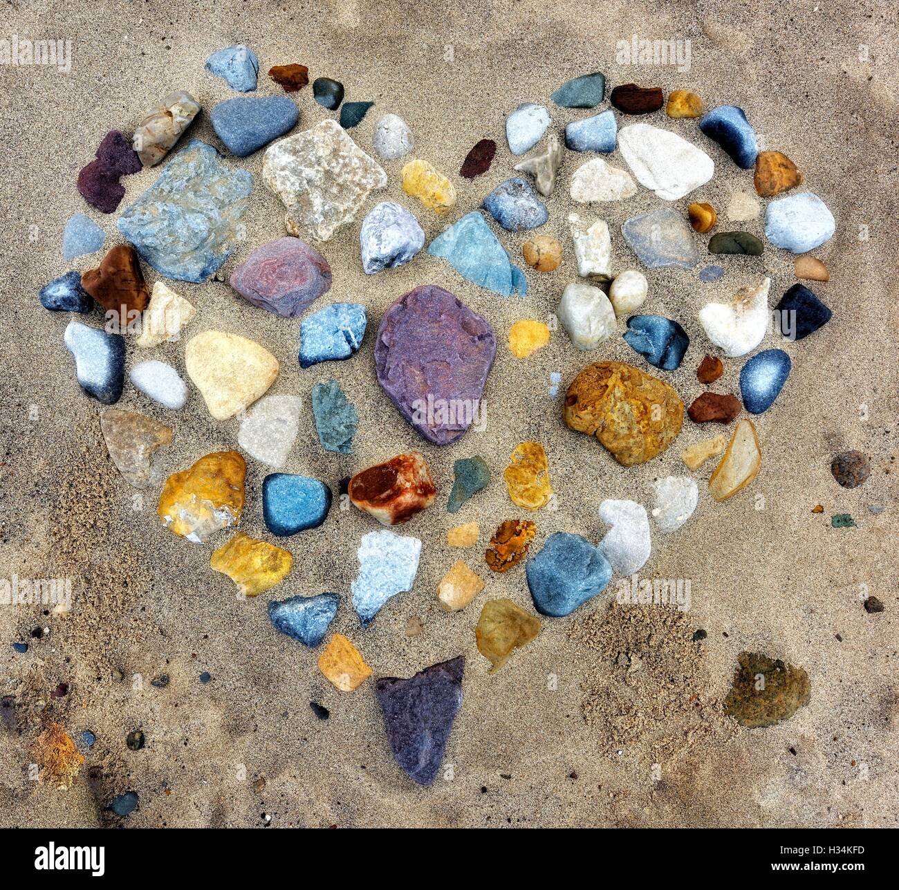 Shaped stones hi-res stock photography and images - Alamy