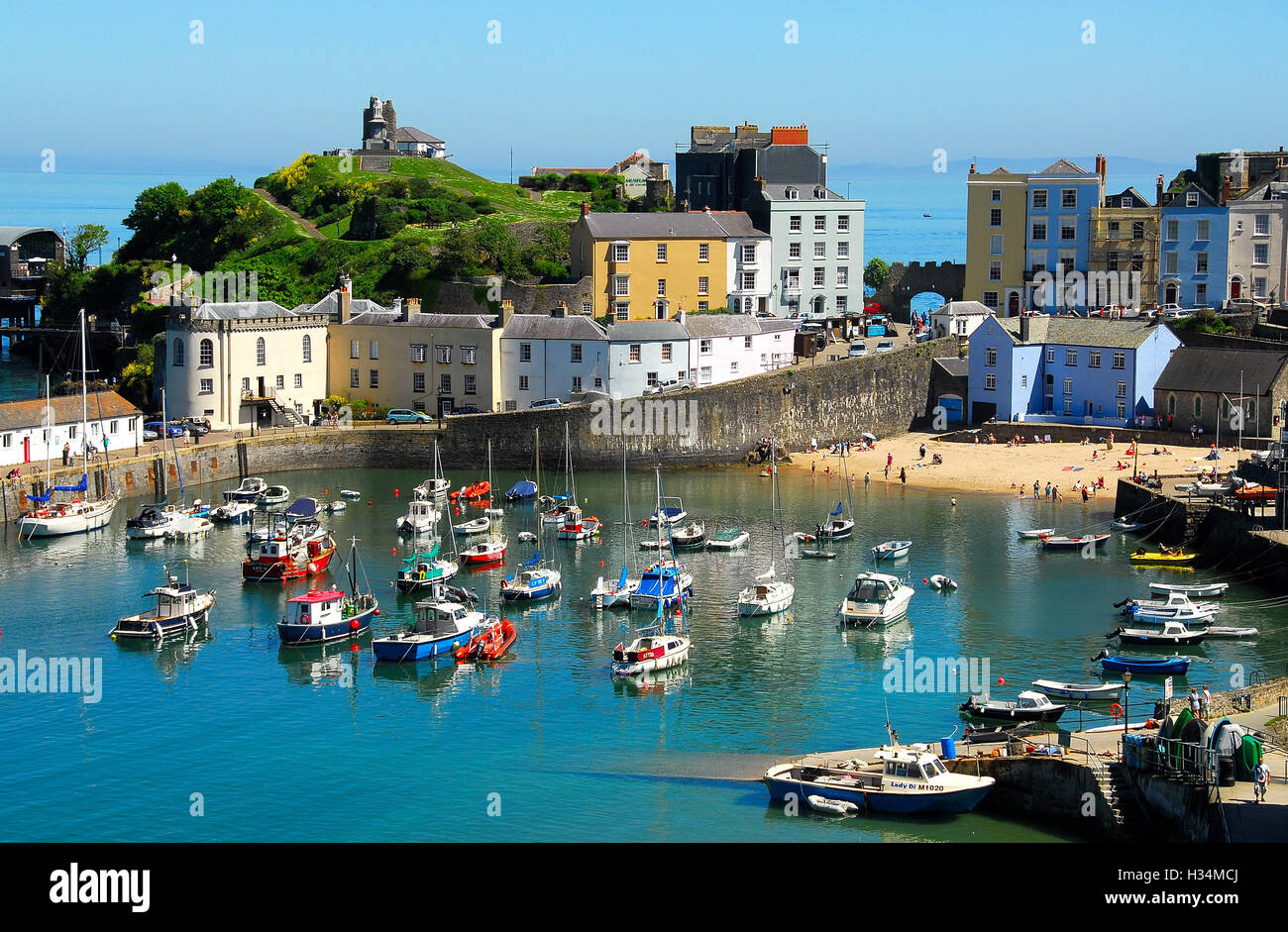 Tenby Harbour Pembrokeshire Wales UK Stock Photo: 122420386 - Alamy