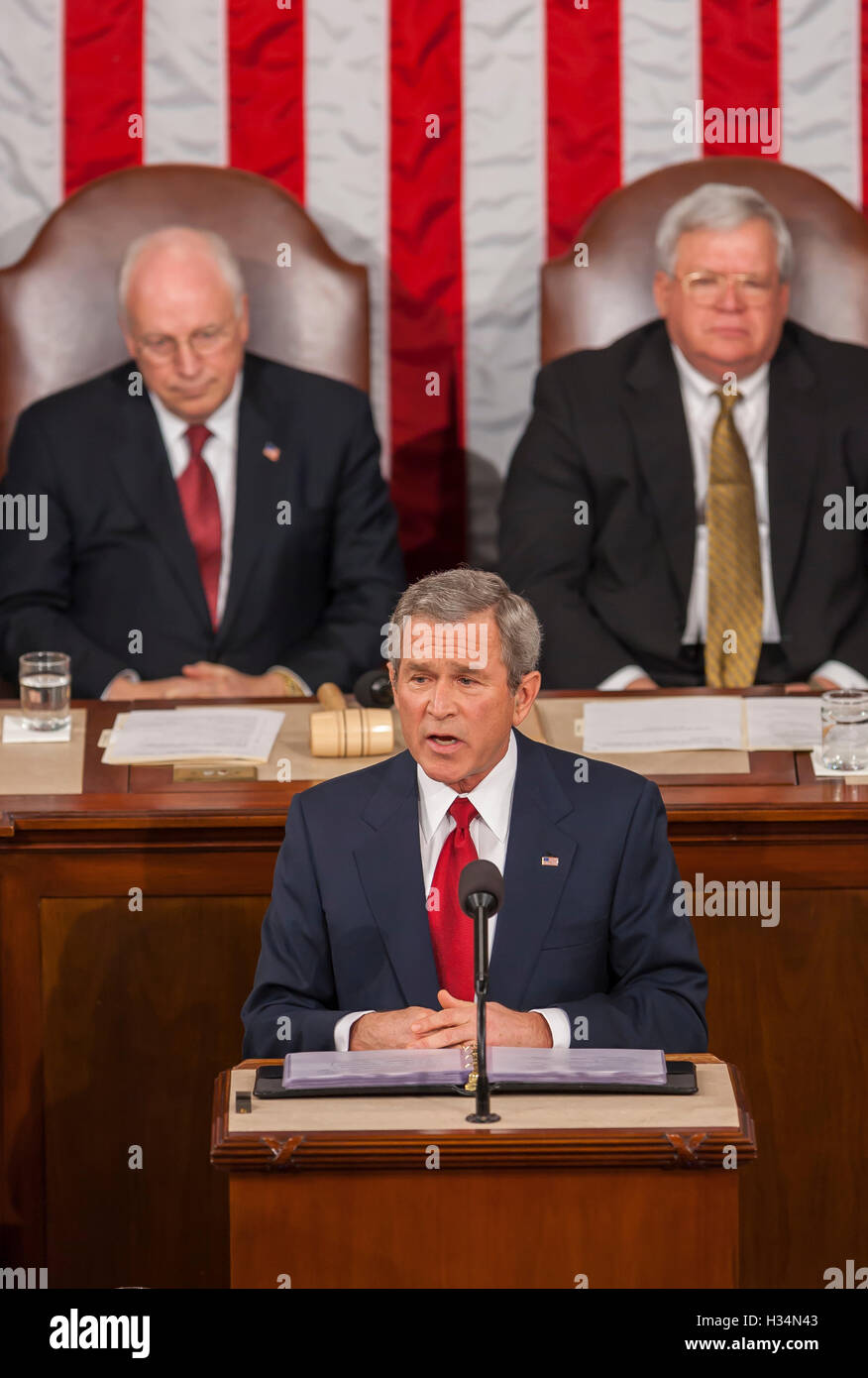 WASHINGTON, DC, USA - President George W. Bush delivering his State of ...