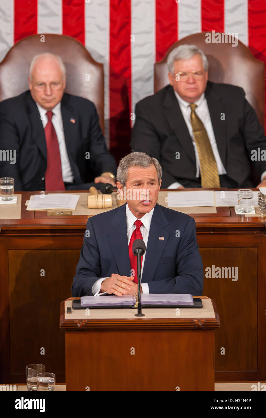 WASHINGTON, DC, USA - President George W. Bush delivering his State of ...