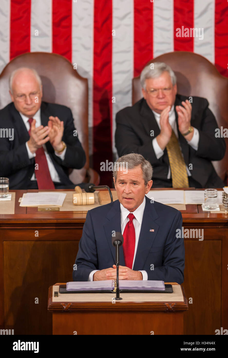 WASHINGTON, DC, USA - President George W. Bush delivering his State of ...