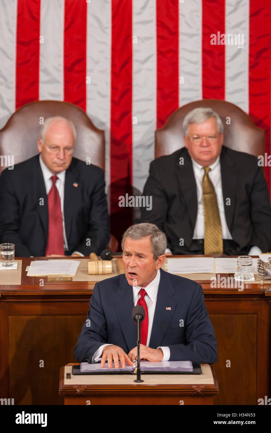 WASHINGTON, DC, USA - President George W. Bush delivering his State of ...