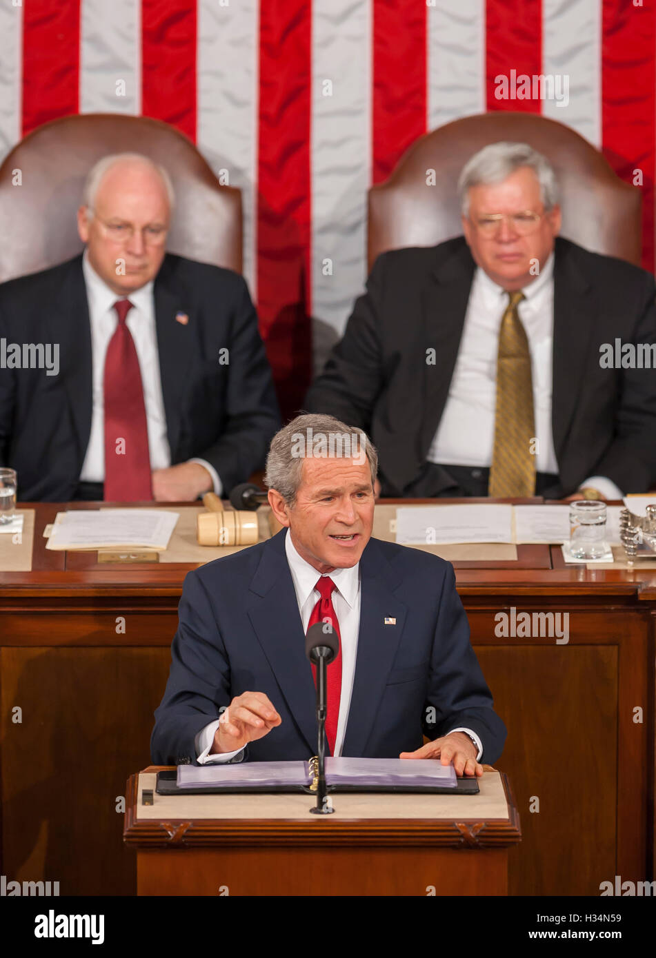 WASHINGTON, DC, USA - President George W. Bush delivering his State of ...