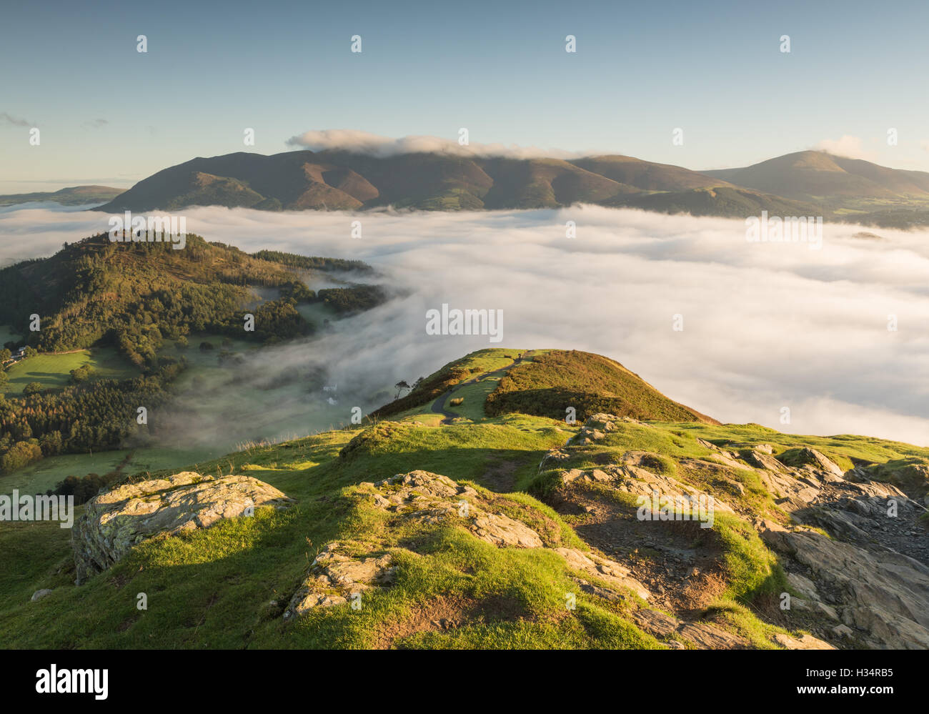 Temperature inversion uk hi-res stock photography and images - Alamy