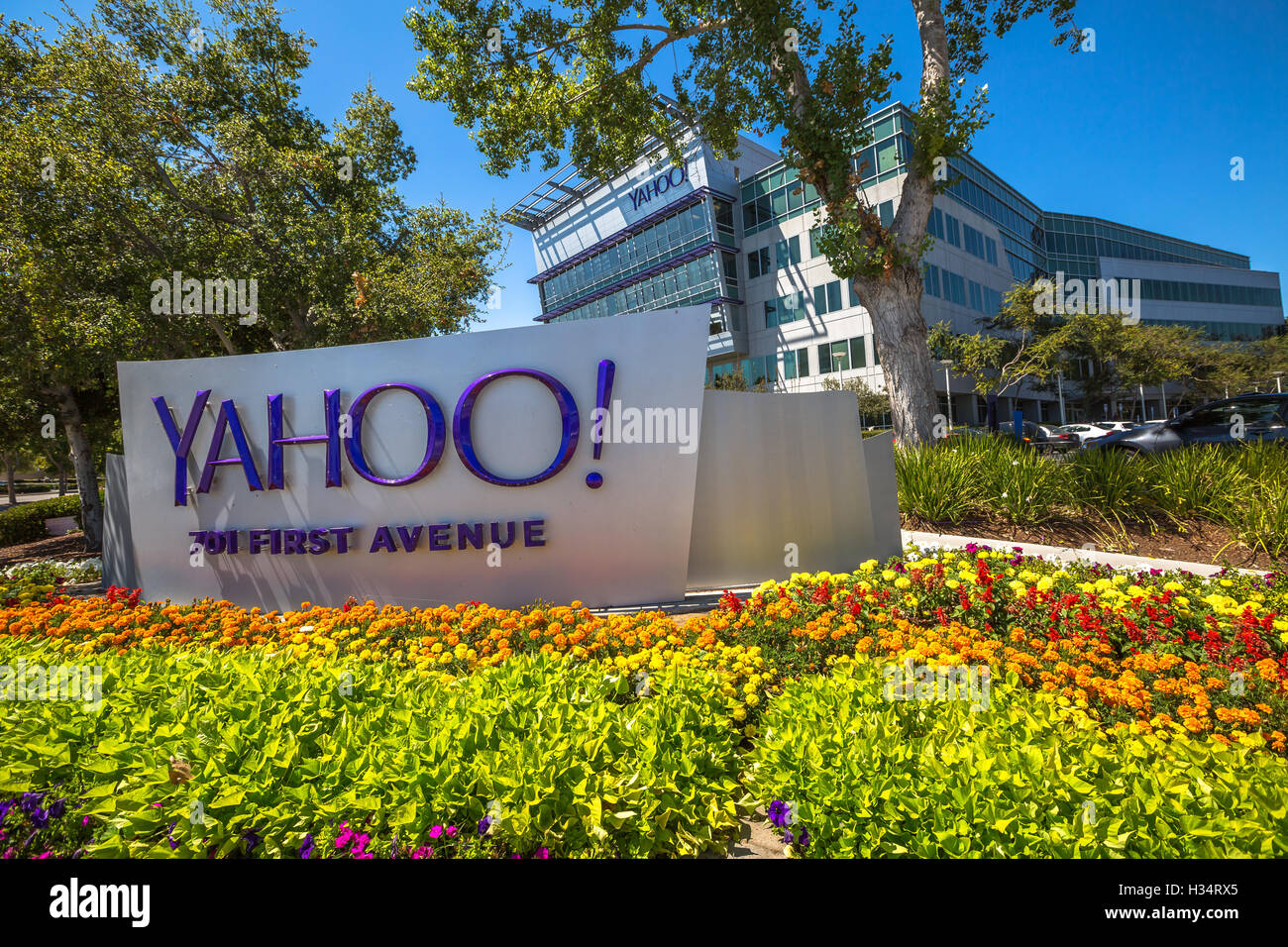 Yahoo Headquarters Sunnyvale Stock Photo - Alamy