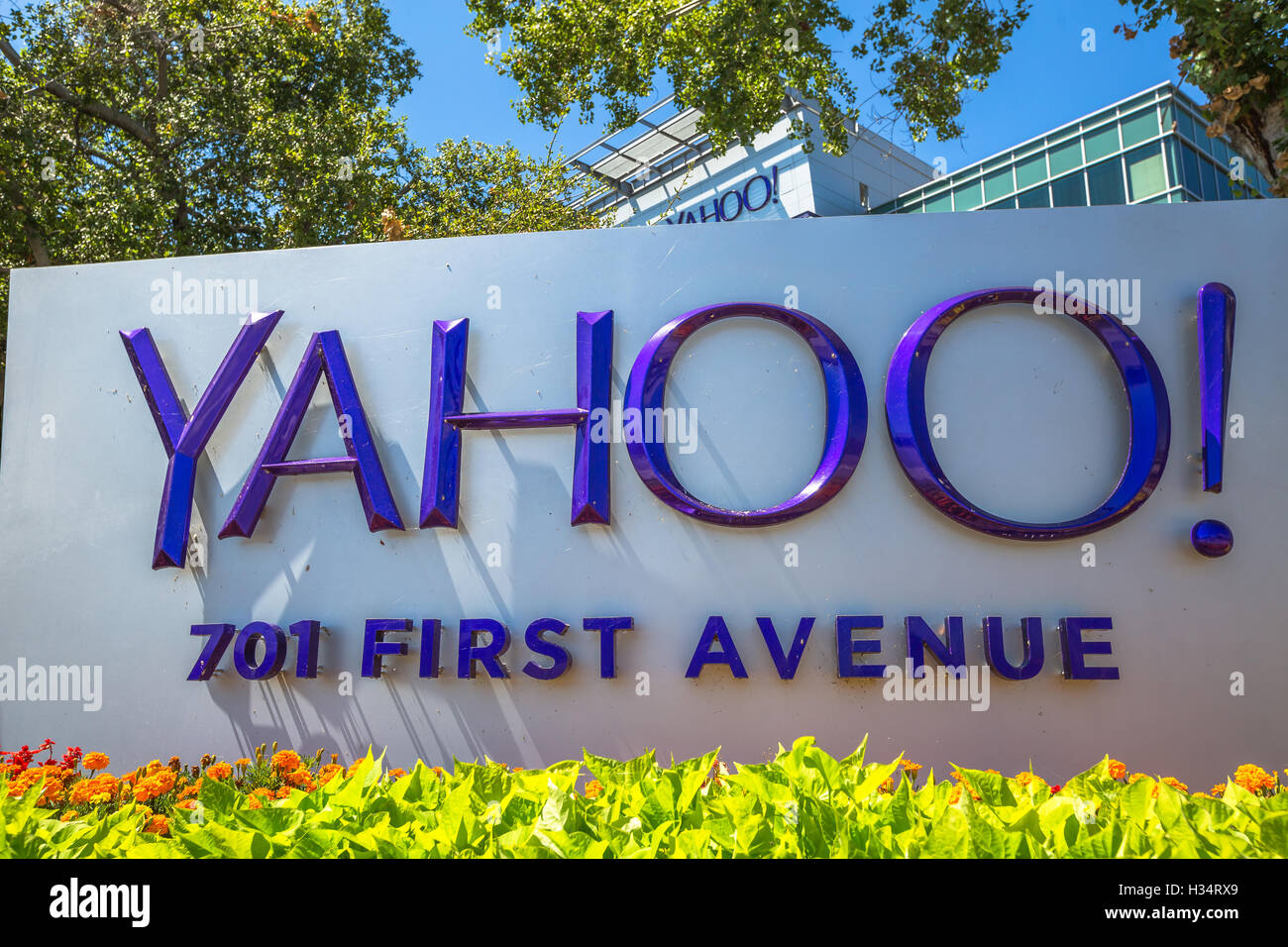 701 first avenue hi-res stock photography and images - Alamy