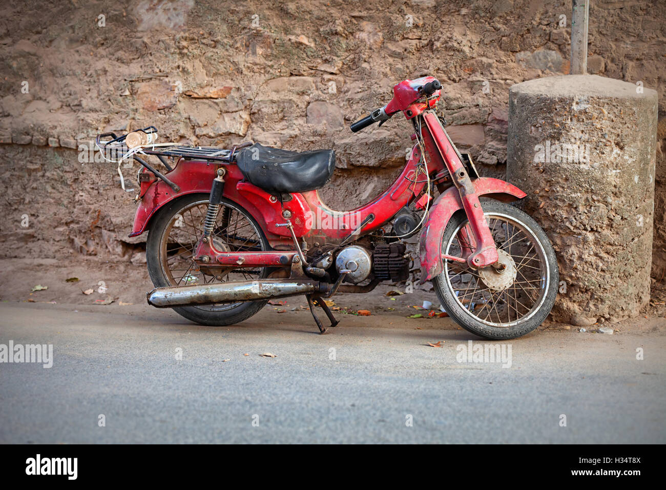 Old red motorcycle on the street of India Stock Photo - Alamy