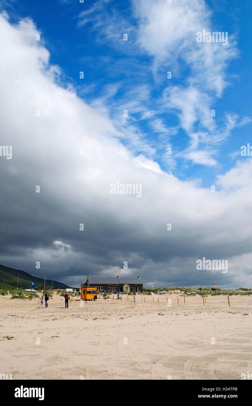 Stormy and windy summer afternoon at the Inch Beach, Kerry County ...