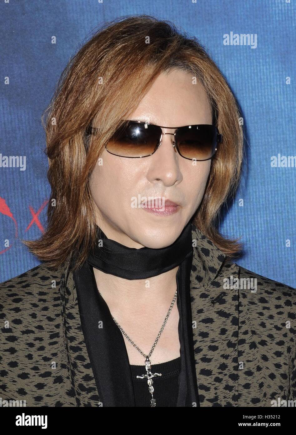 Los Angeles, CA, USA. 3rd Oct, 2016. Yoshiki at arrivals for WE ARE X ...