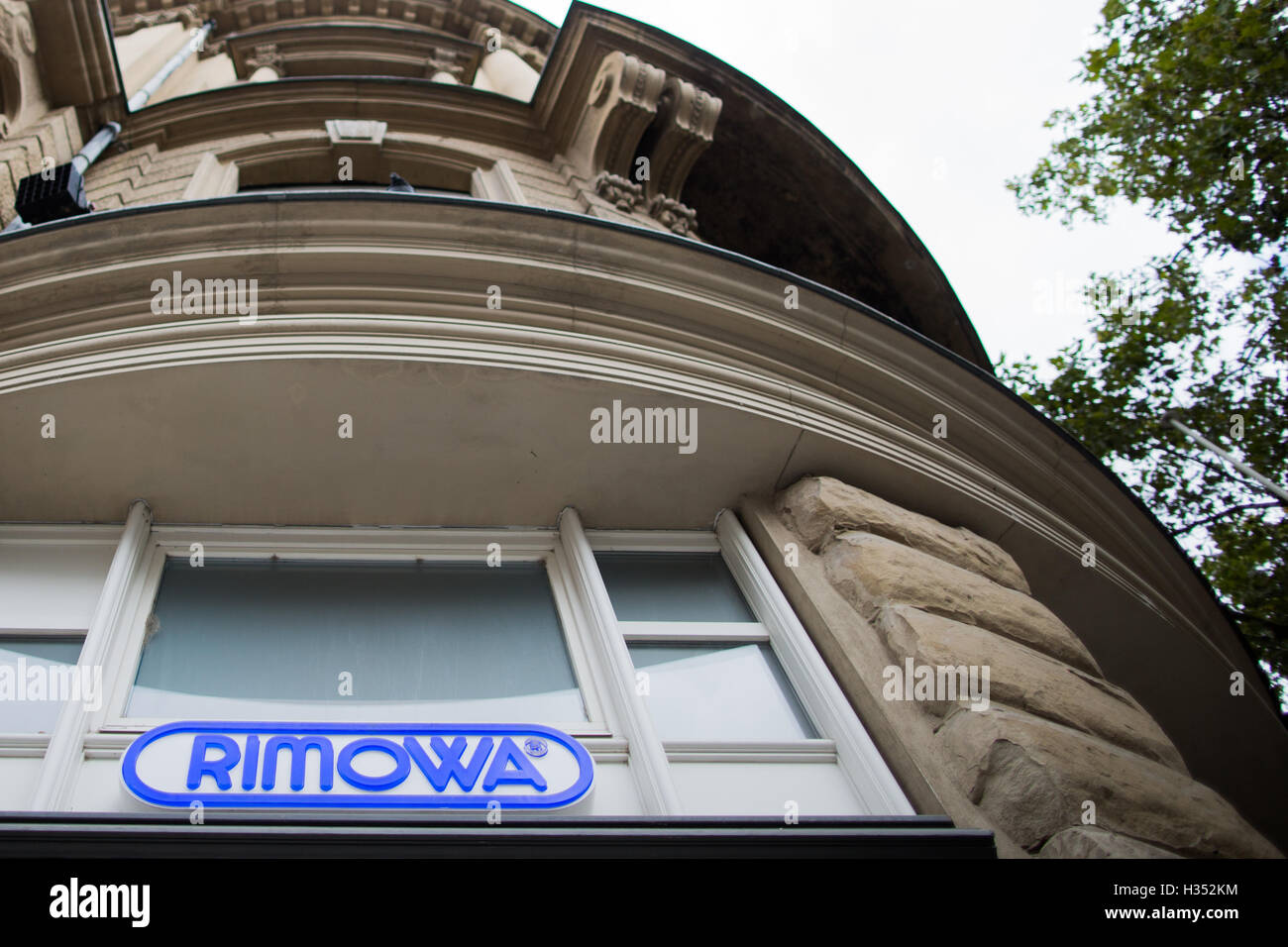 Rimowa suitcase hi-res stock photography and images - Alamy