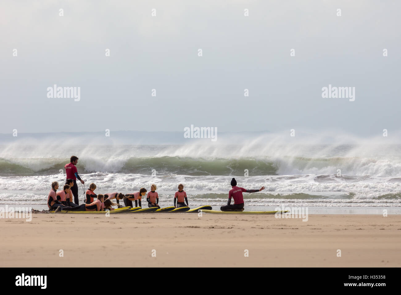 Kids wind surfing hi-res stock photography and images - Alamy