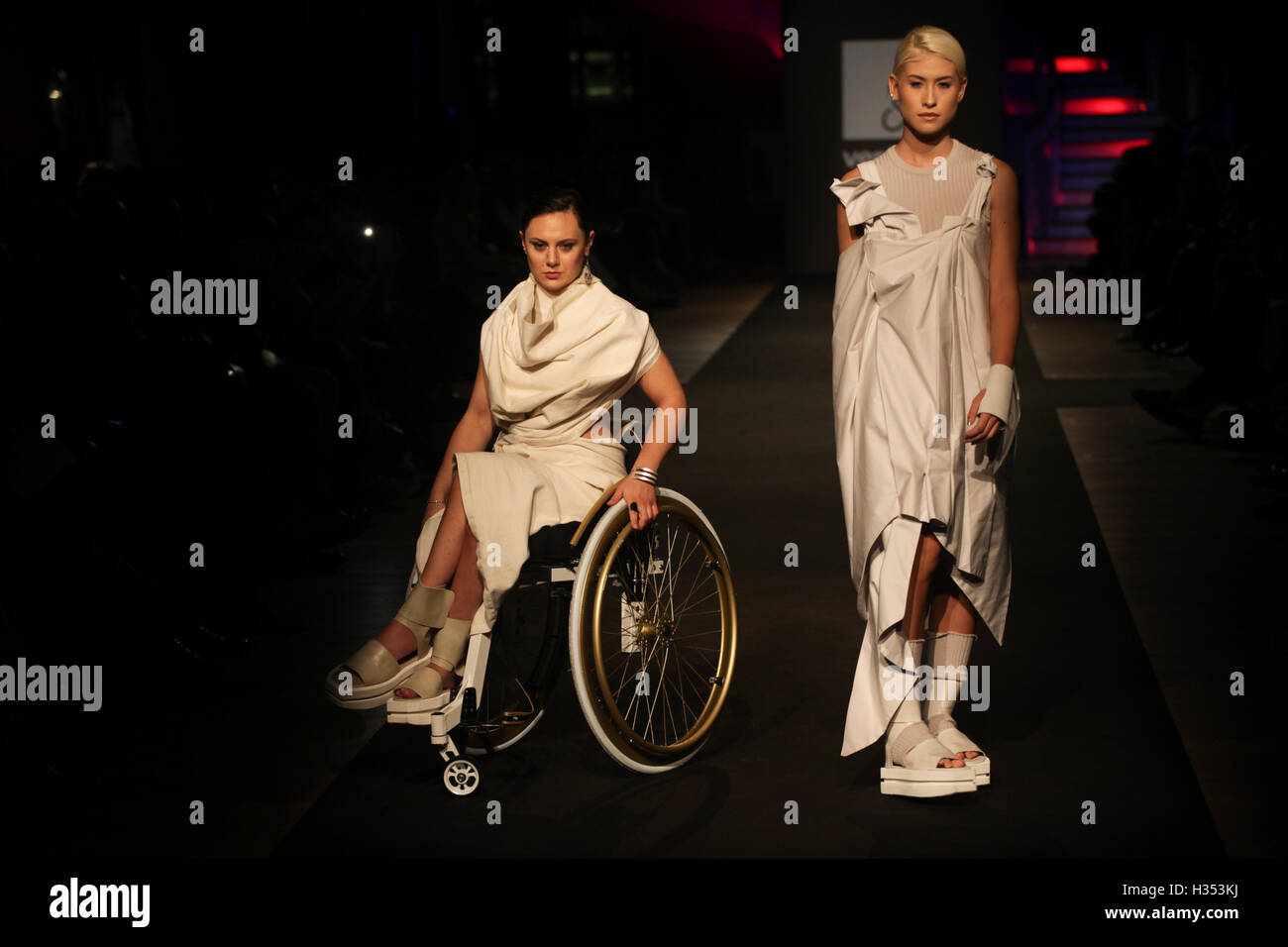 Milan, Italy. 3rd Oct, 2016. Models and disabled models in wheelchair ...
