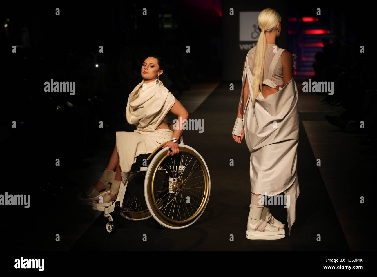 Milan, Italy. 3rd Oct, 2016. Models and disabled models in wheelchair ...