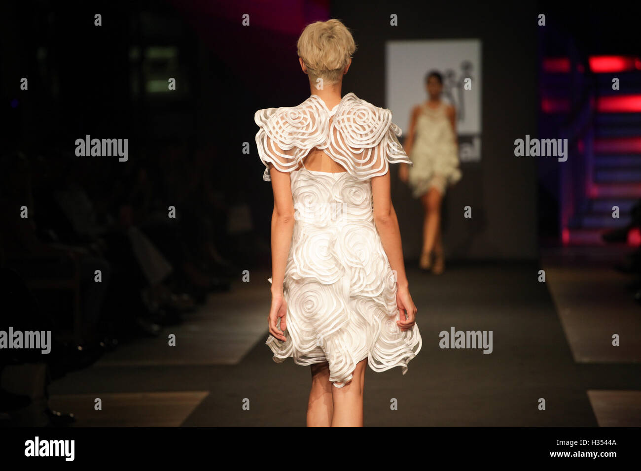 Milan, Italy. 3rd Oct, 2016. Models and disabled models in wheelchair ...