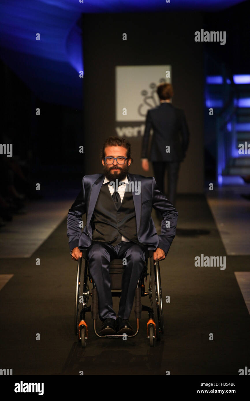 Milan, Italy. 3rd Oct, 2016. Models and disabled models in wheelchair ...