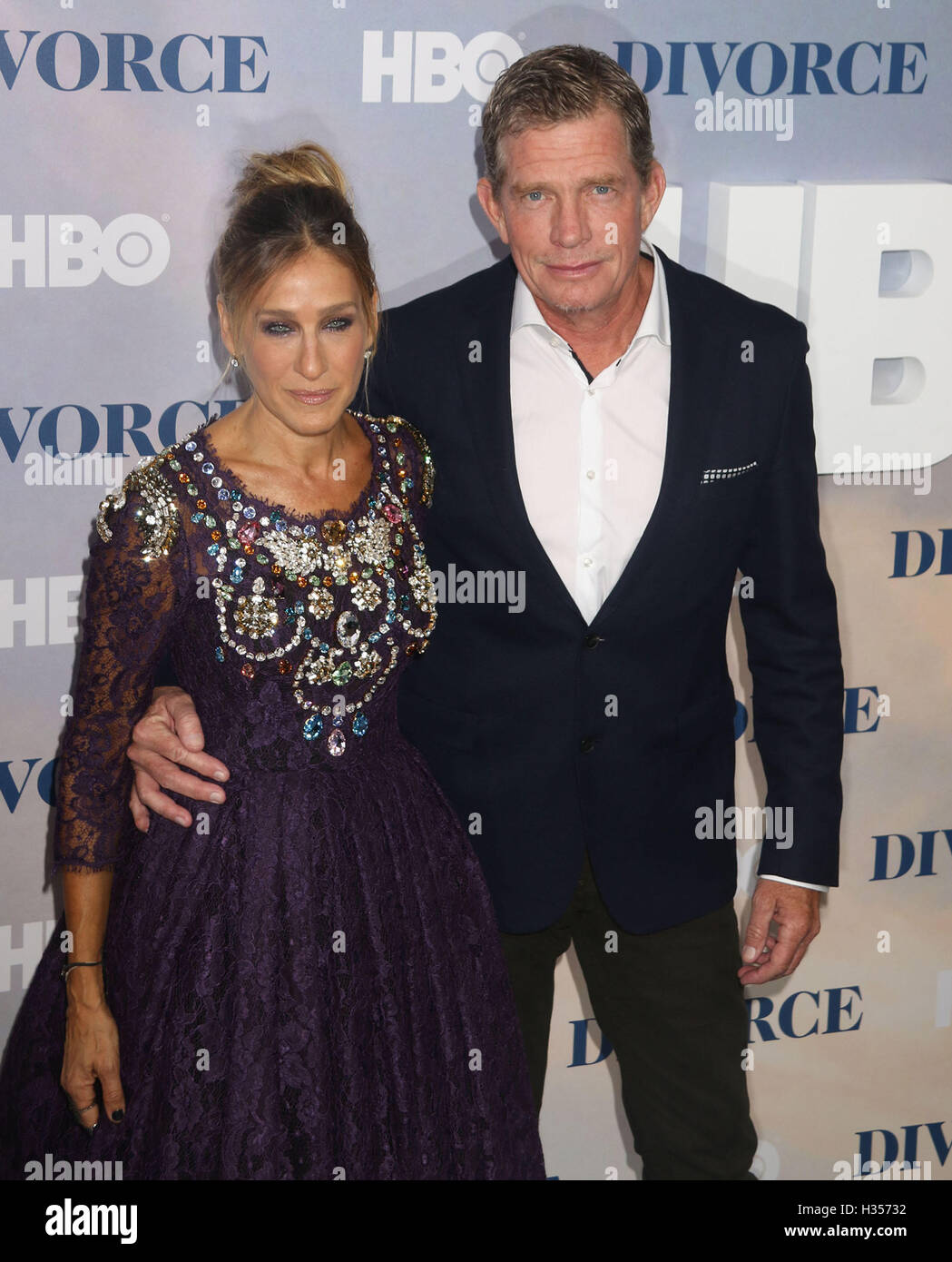 Sarah thomas actress hi-res stock photography and images - Alamy