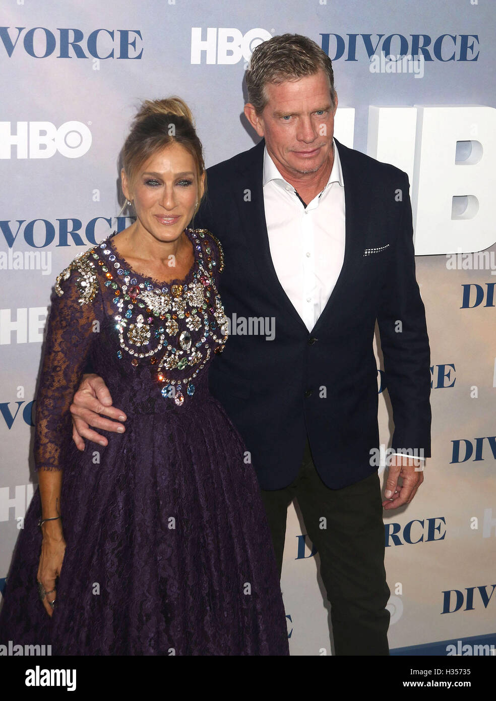 Sarah thomas actress hi-res stock photography and images - Alamy