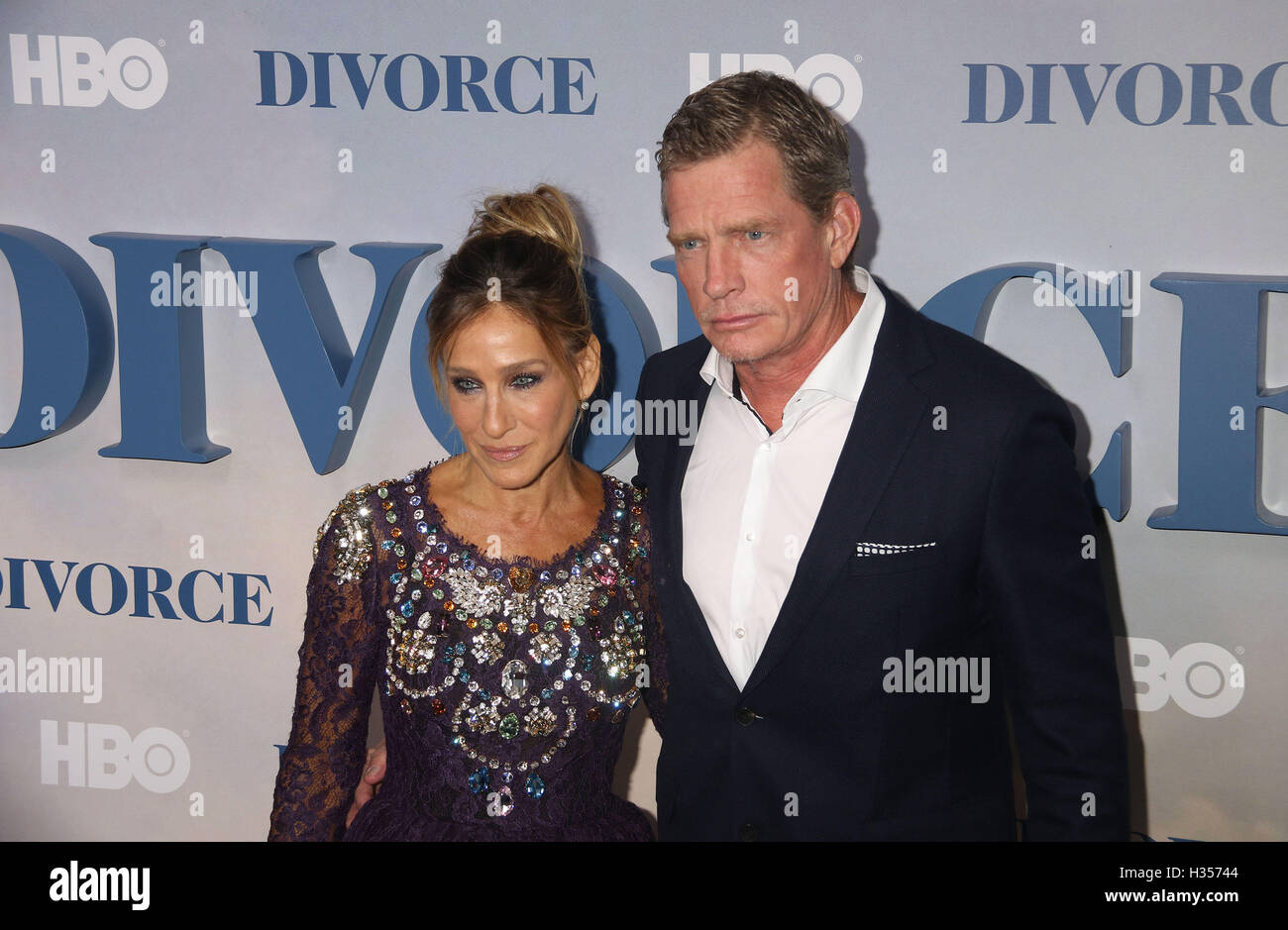 Sarah thomas actress hi-res stock photography and images - Alamy