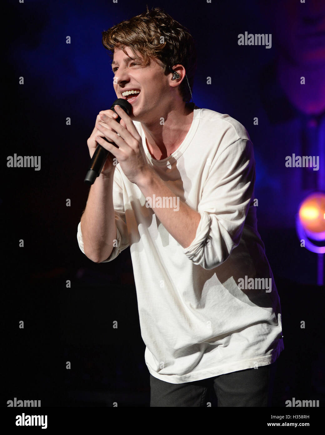 Miami Beach, Florida, USA. 4th October, 2016. Charlie Puth performs at ...