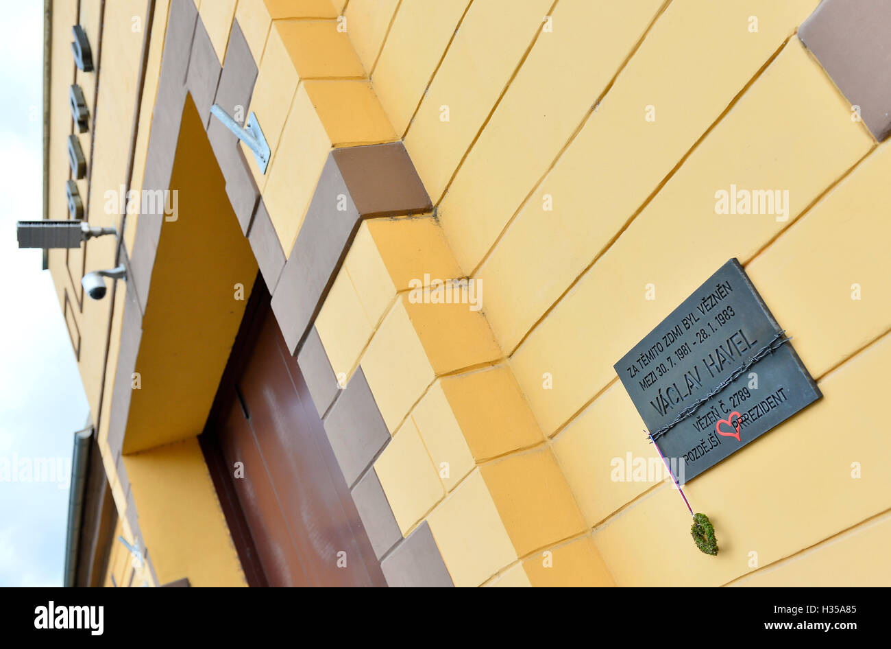 Birth of prison hi-res stock photography and images - Alamy