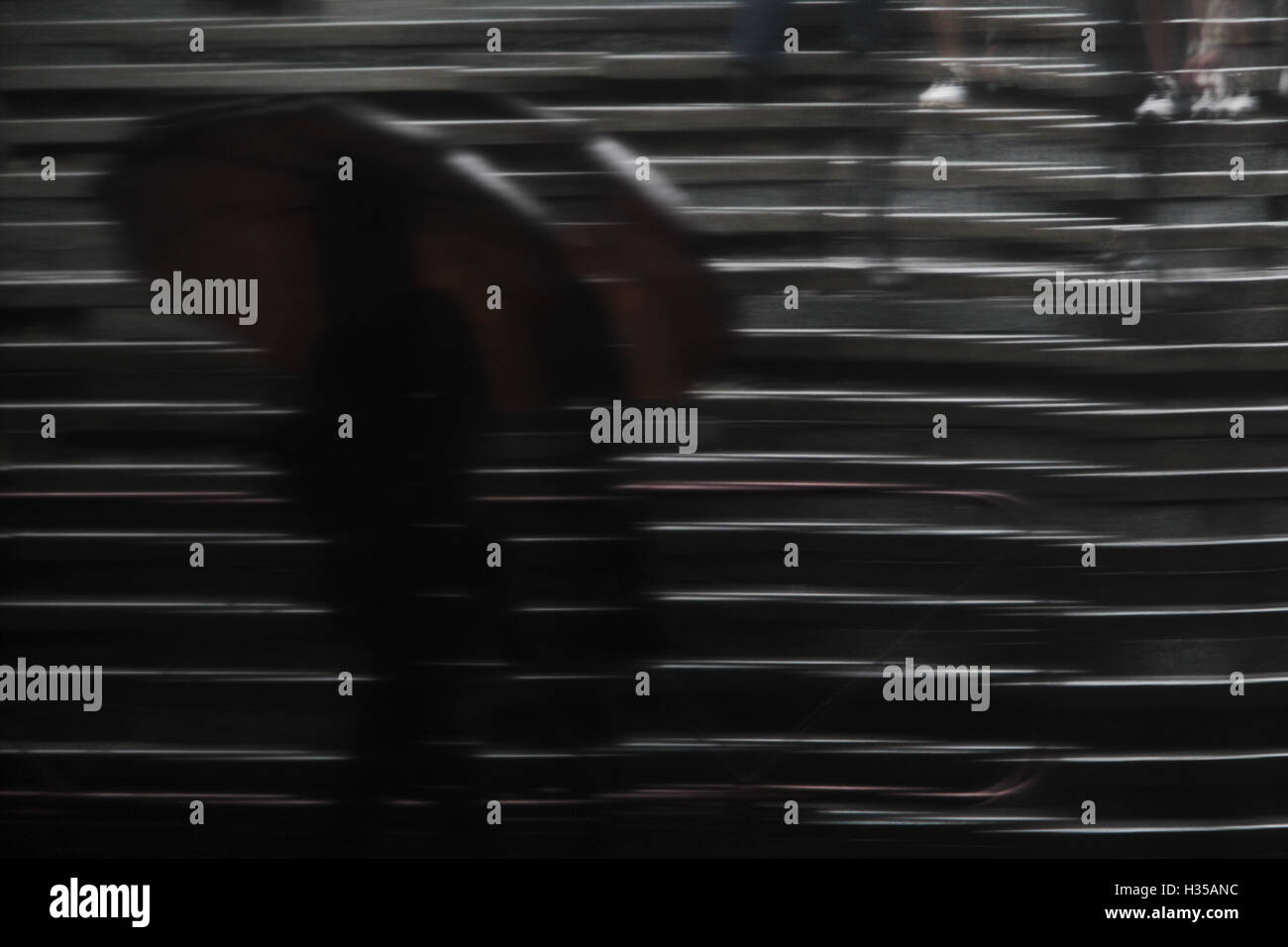 Kiev, Ukraine. 5th Oct, 2016. Rain weather in Kiev © Nazar Furyk/ZUMA ...