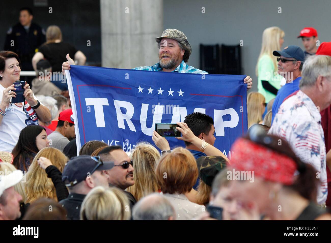 Henderson, NV, USA. 5th Oct, 2016. Donald Trump supporter in attendance ...