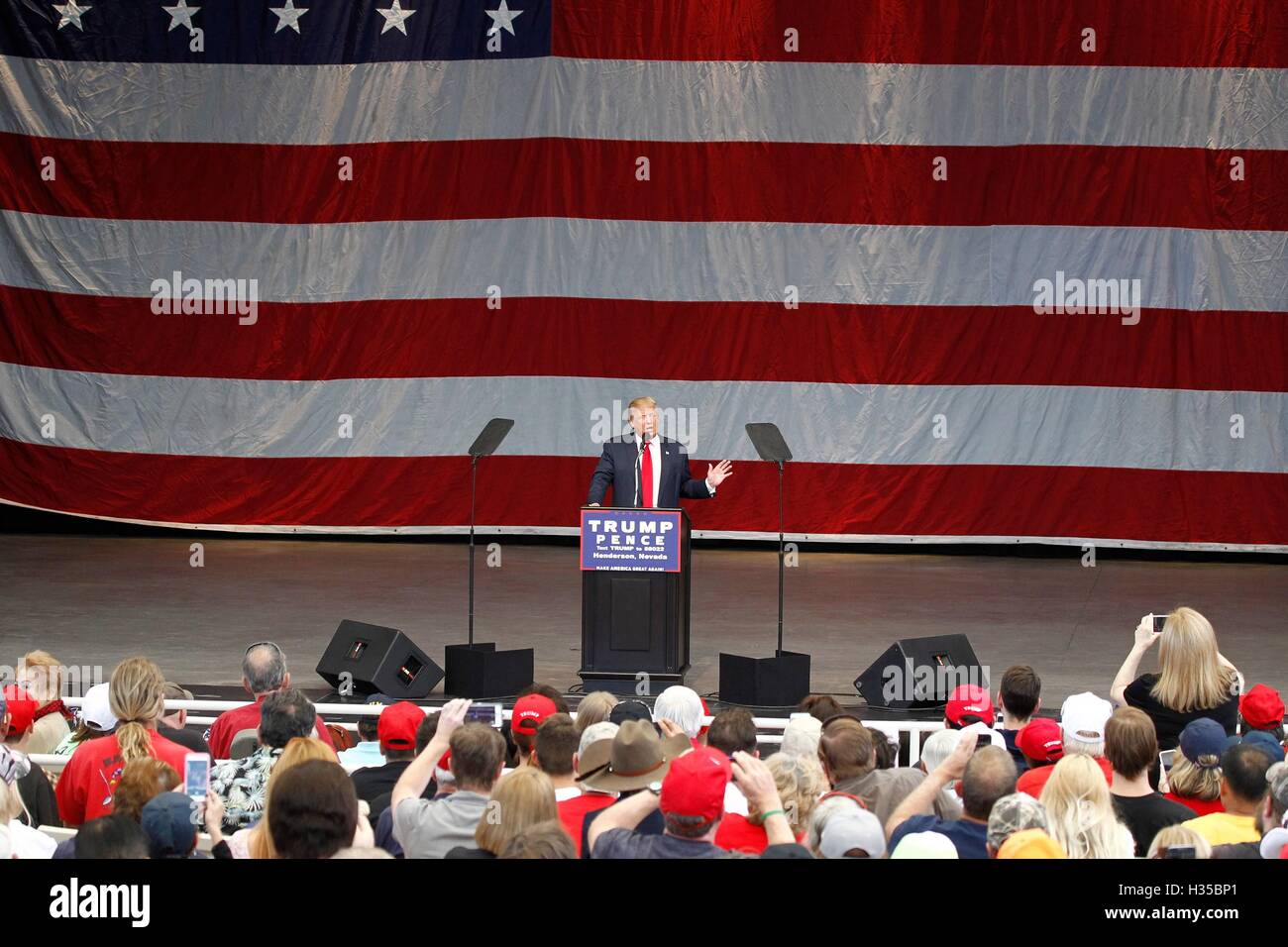 Donald trump rally in nevada hi-res stock photography and images - Alamy