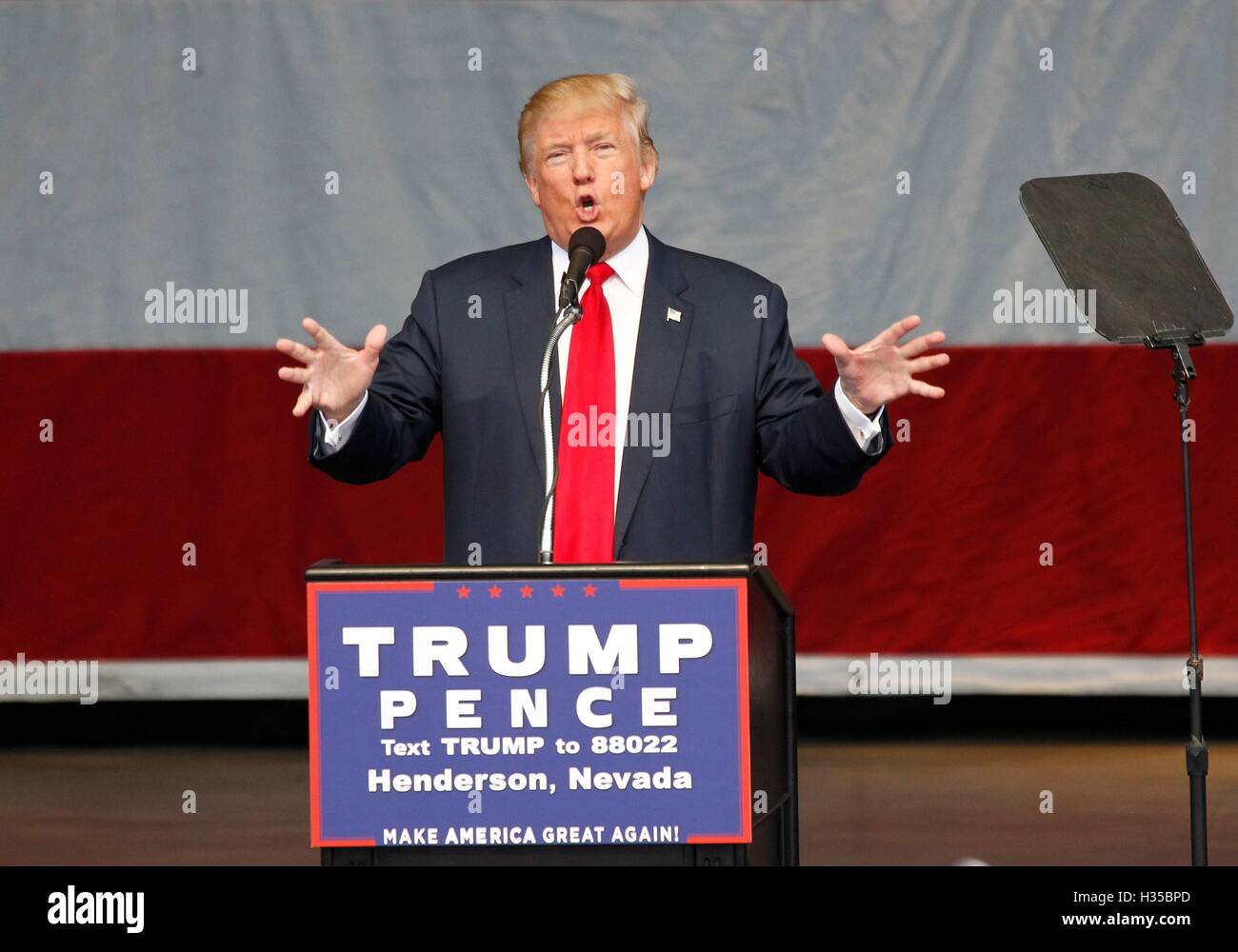 Donald trump rally in nevada hi-res stock photography and images - Alamy